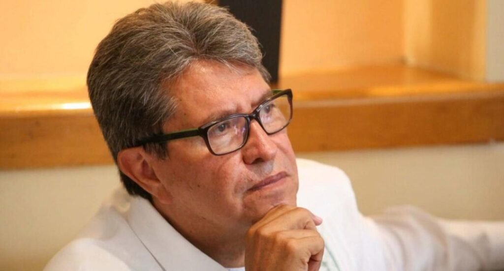 Vapulean a Ricardo Monreal: le exigen que distribuya su riqueza y la de ...