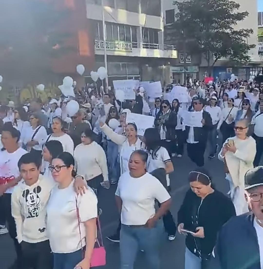Fuera Rocha!”, claman miles de sinaloenses por crimen contra niños ...
